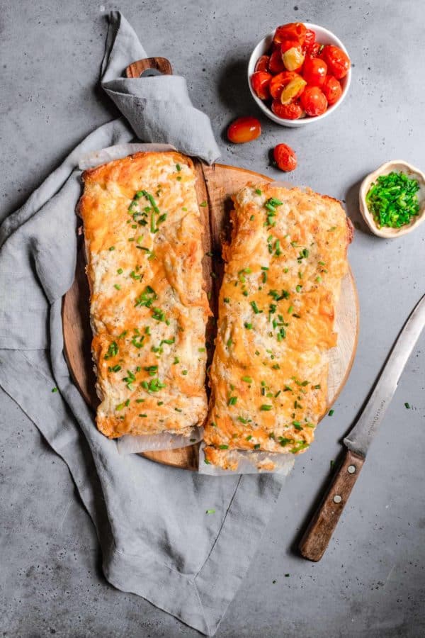 Cheese Dip Bread with a easy and simple cheese dip recipe.