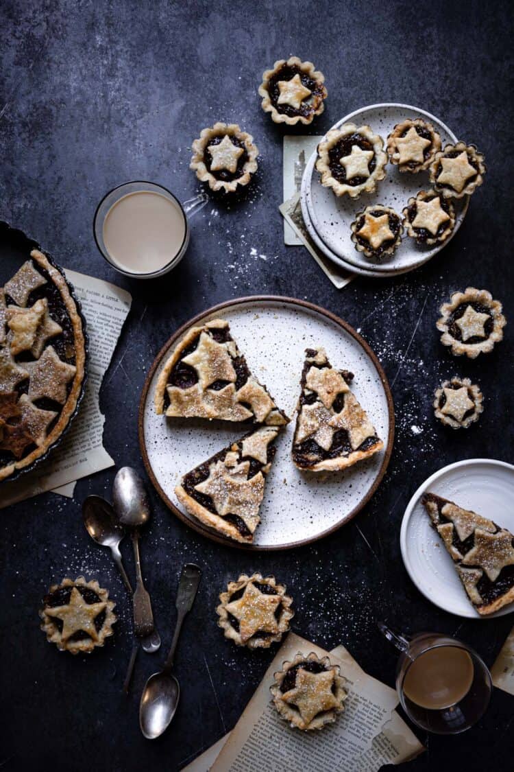 Star Pie has a tender crust, sweet and crunchy filling and warm spice.
