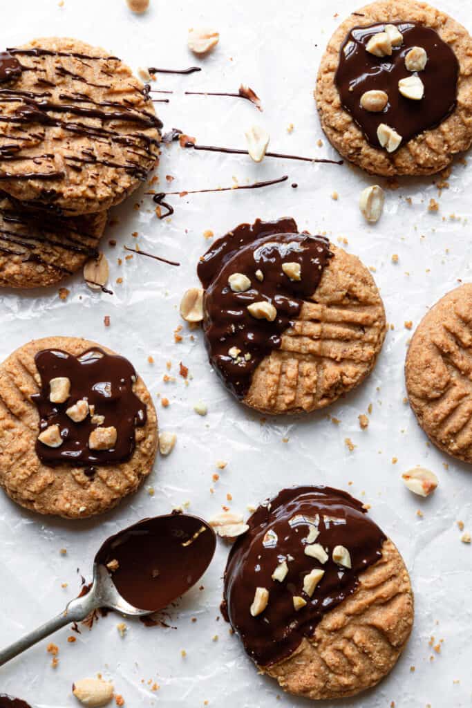 Gluten free peanut butter cookies, easy, fast and flourless