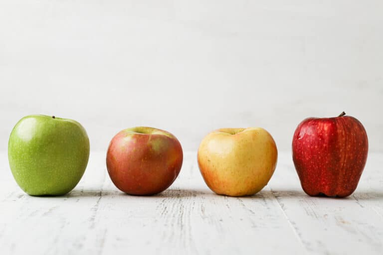 The Best Apples For Baking, the complete guide.