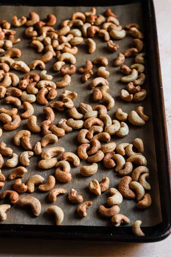 How To Roast Cashews At Room, Five Easy Methods