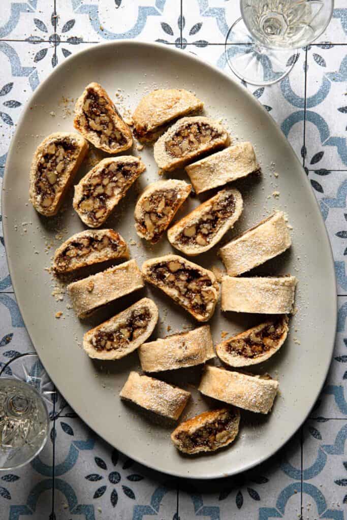 Sfratti Cookies A Jewish Italian Recipe