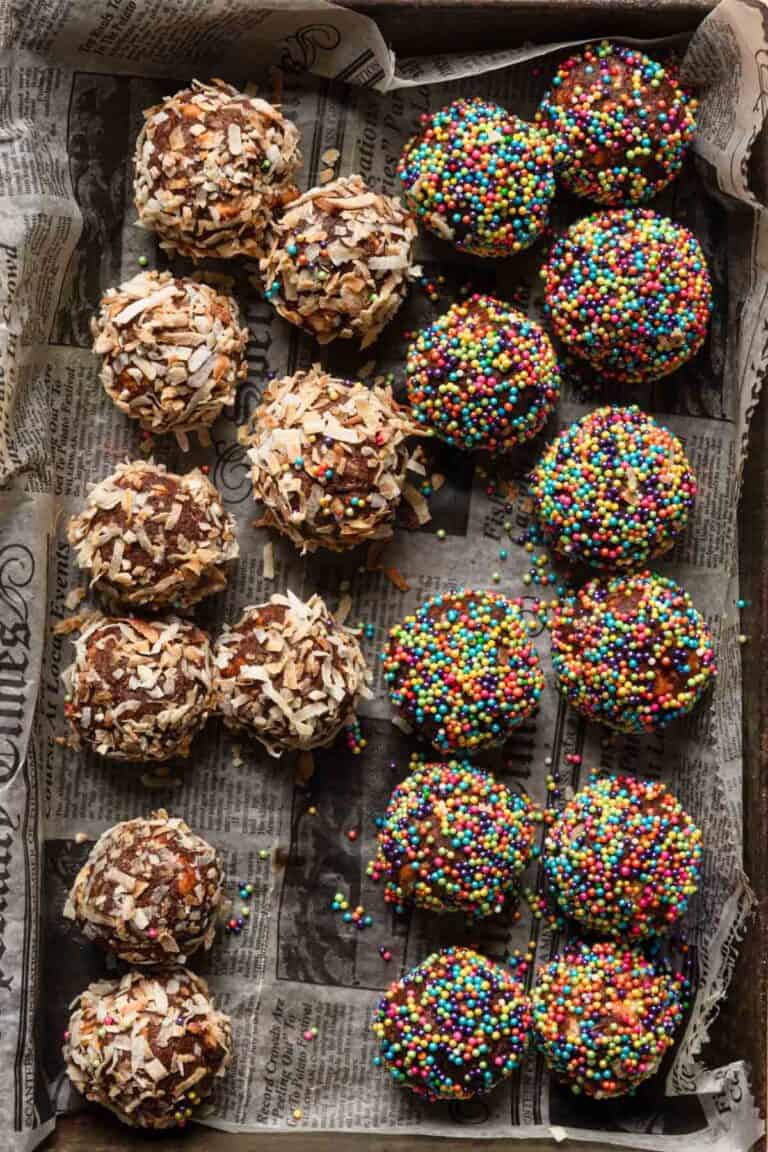Israeli Chocolate Balls Recipe (With a Dairy Free Option)