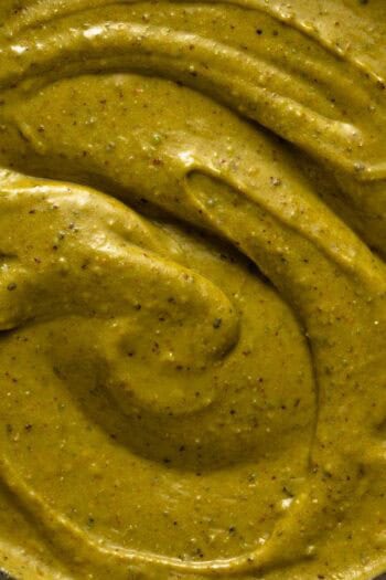 Pistachio Cream Recipe (4 ingredients)