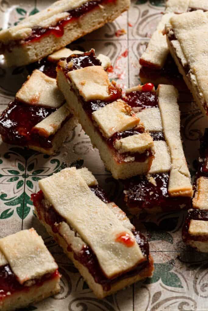 Strawberry Bars (using homemade or store-bough preserves)